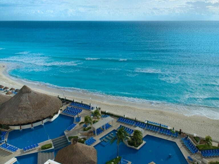 15 Gorgeous Hotels in Cancun With Private Pools