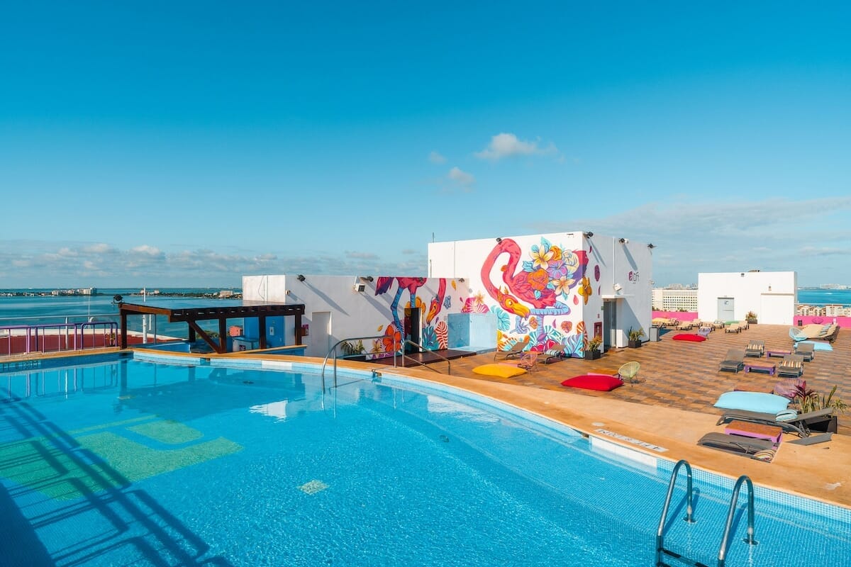 The 13 Best Party Resorts in Cancun for All Budgets