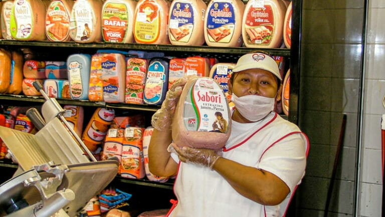 Walmart in Cancun Mexico: Shopping guide and tips