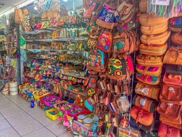 19 Best Markets in Cancun: Your Ultimate Cancun Market Shopping Guide