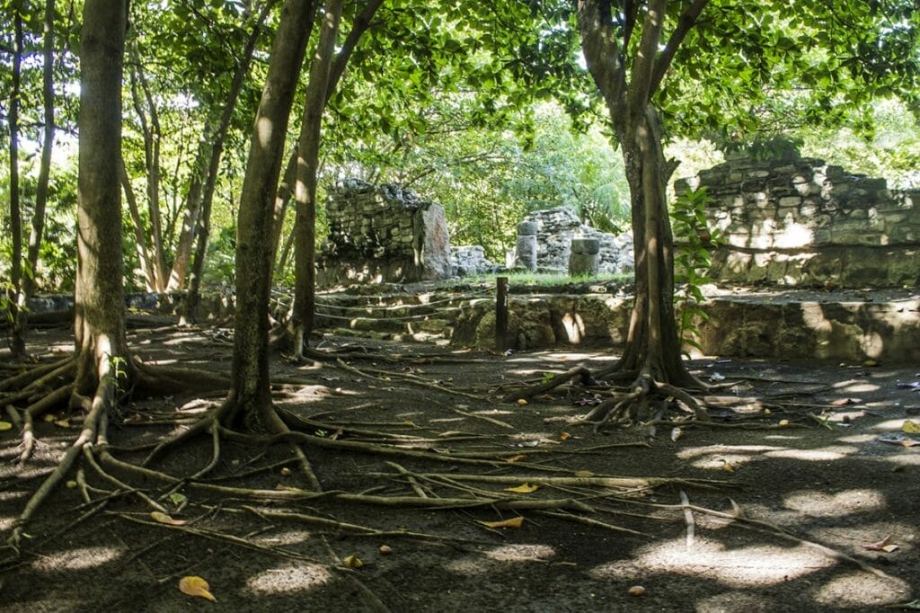 9 Cancun Hidden Gems: A Guide to Local Spots and Activities